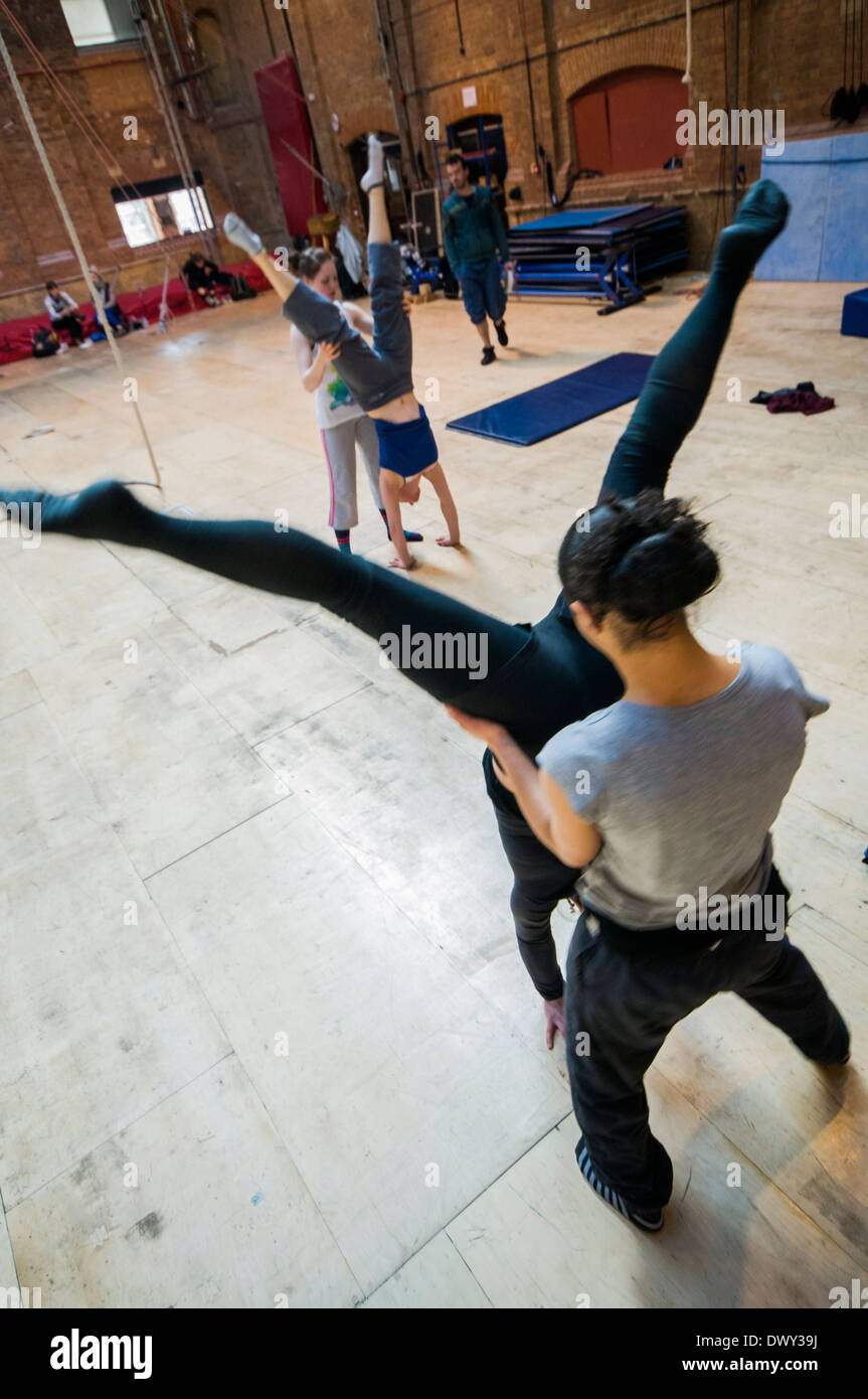 Training at Circus Space, the Hoxton based training school for circus ...
