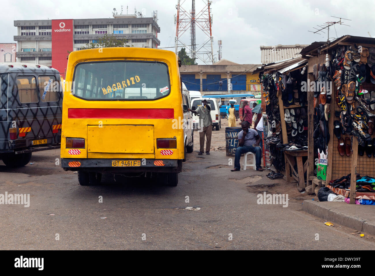 Bus station and market, Kaneshie, Accra, Ghana, Africa Stock Photo - Alamy