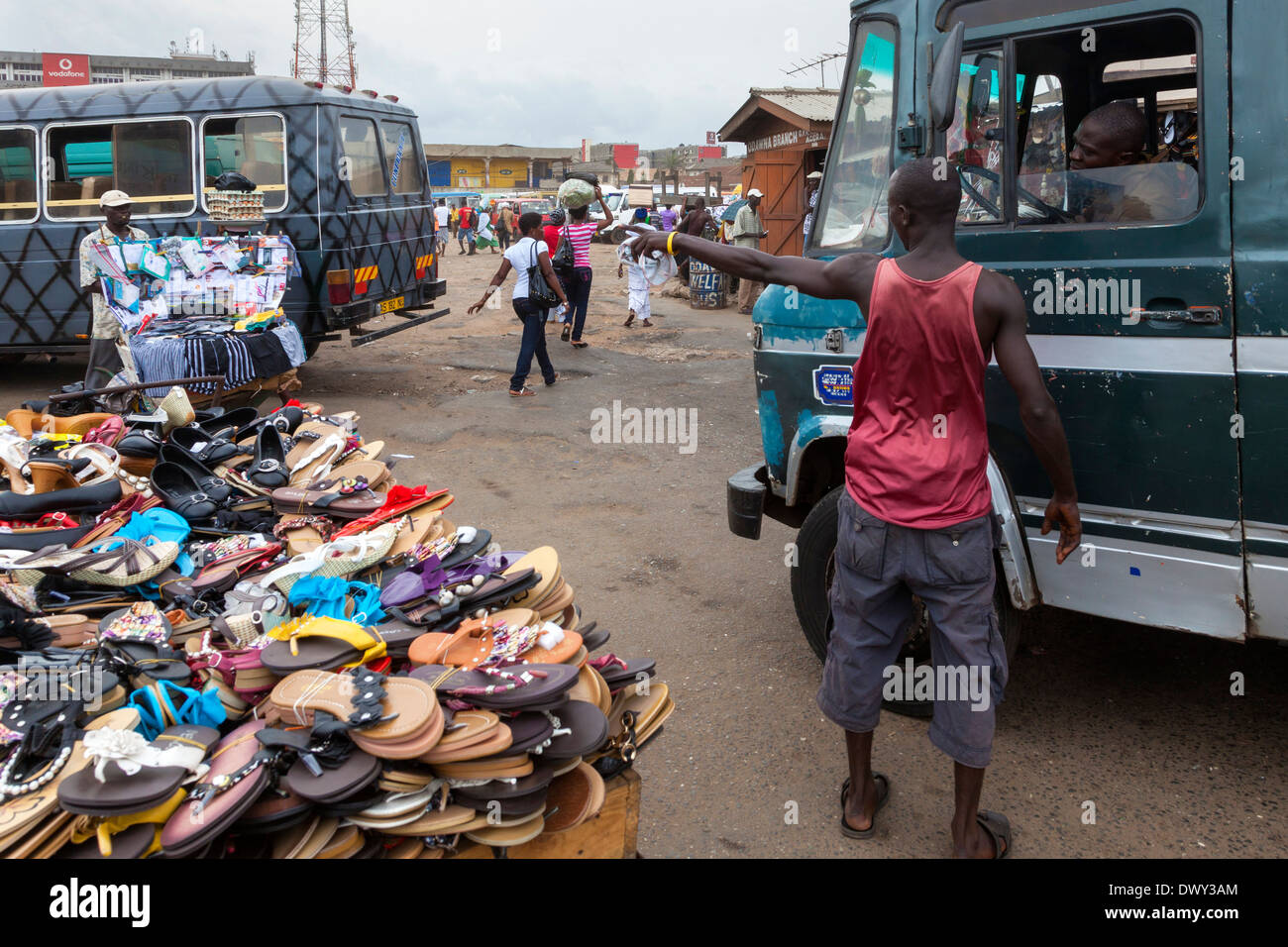Kaneshie market hi-res stock photography and images - Alamy