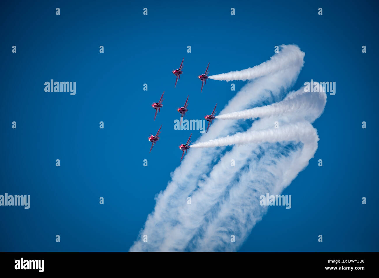 9 red arrows nine red arrows hi-res stock photography and images - Alamy