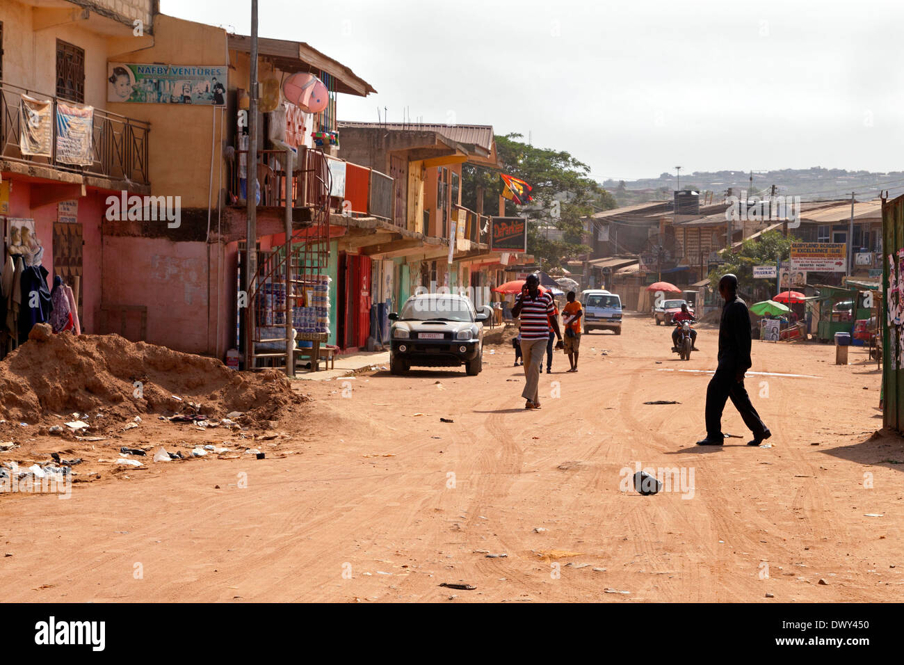 Road construction accra ghana africa hi-res stock photography and ...