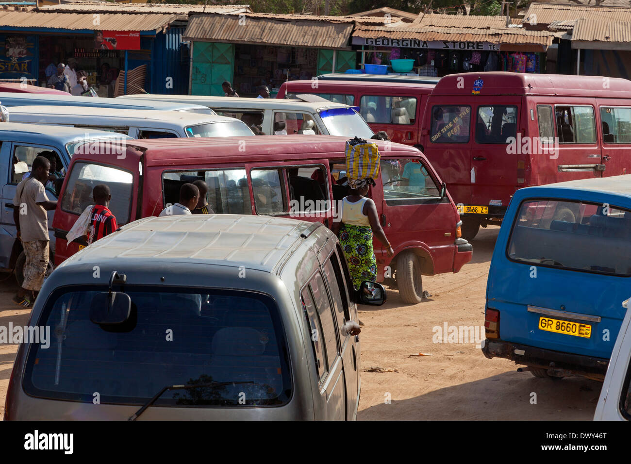 Bus station anyaa market accra hi-res stock photography and images - Alamy