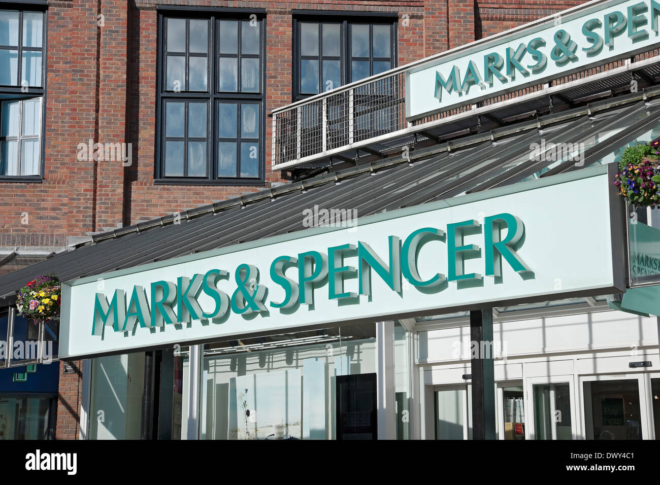 Marks And Spencers Sign Stock Photos & Marks And Spencers Sign Stock ...