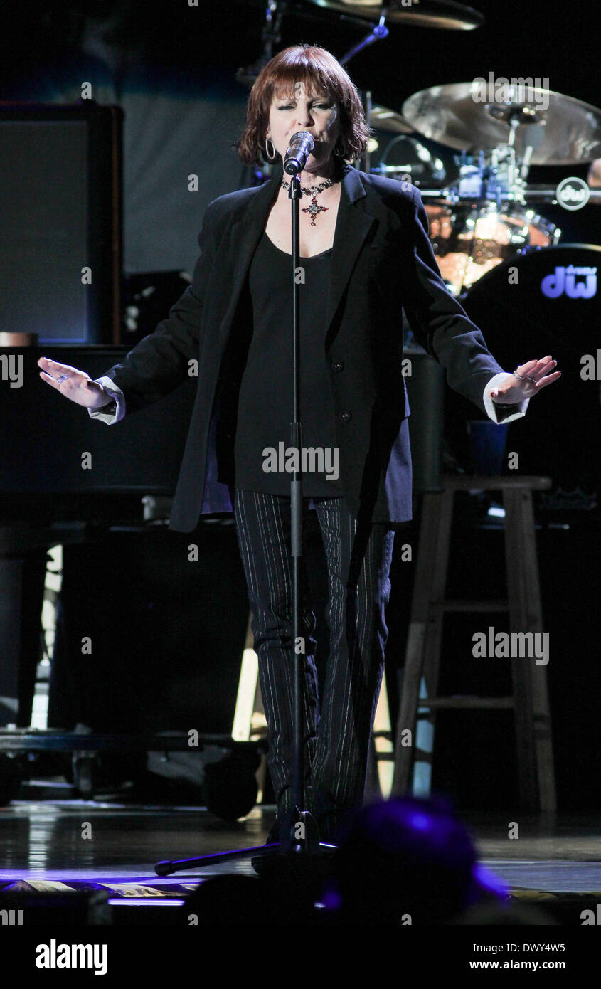 Pat Benatar performing live at the Cruzan Amphitheatre West Palm Beach ...