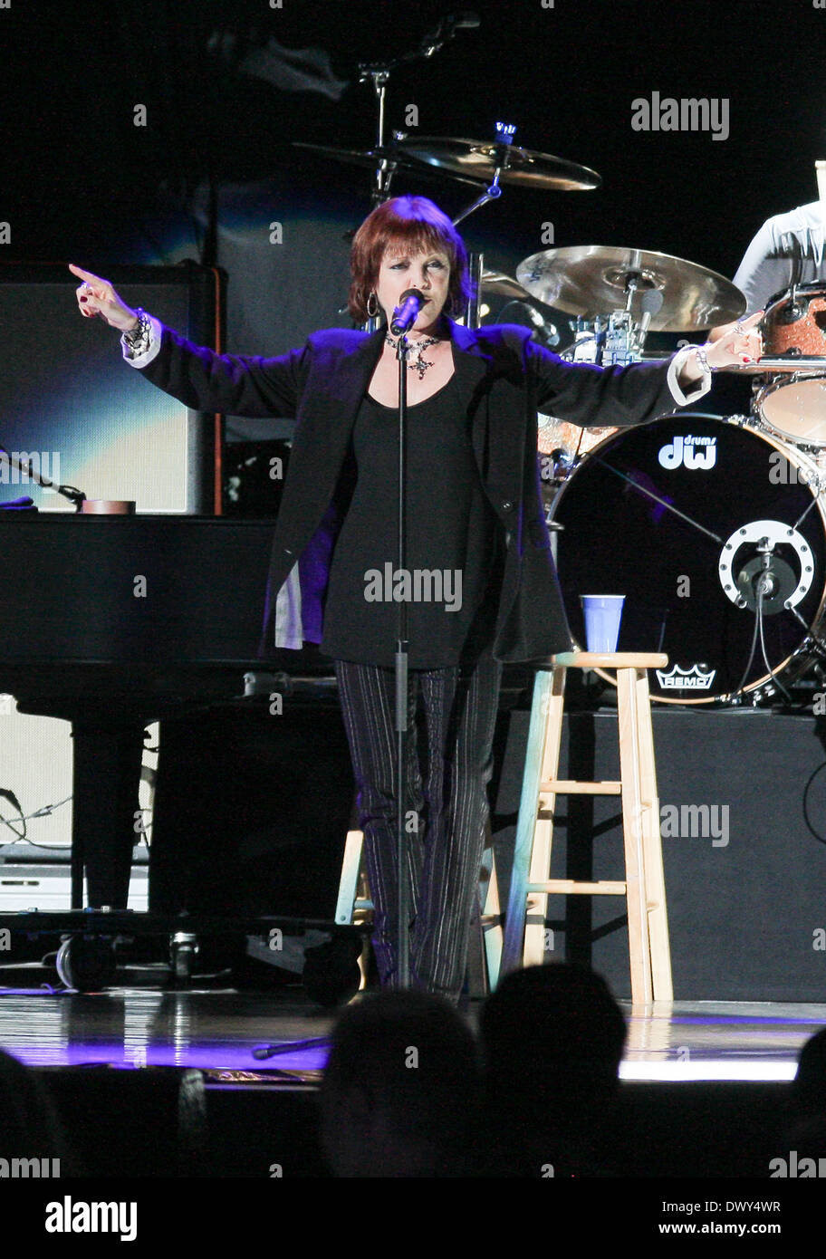 Pat Benatar performing live at the Cruzan Amphitheatre West Palm Beach ...