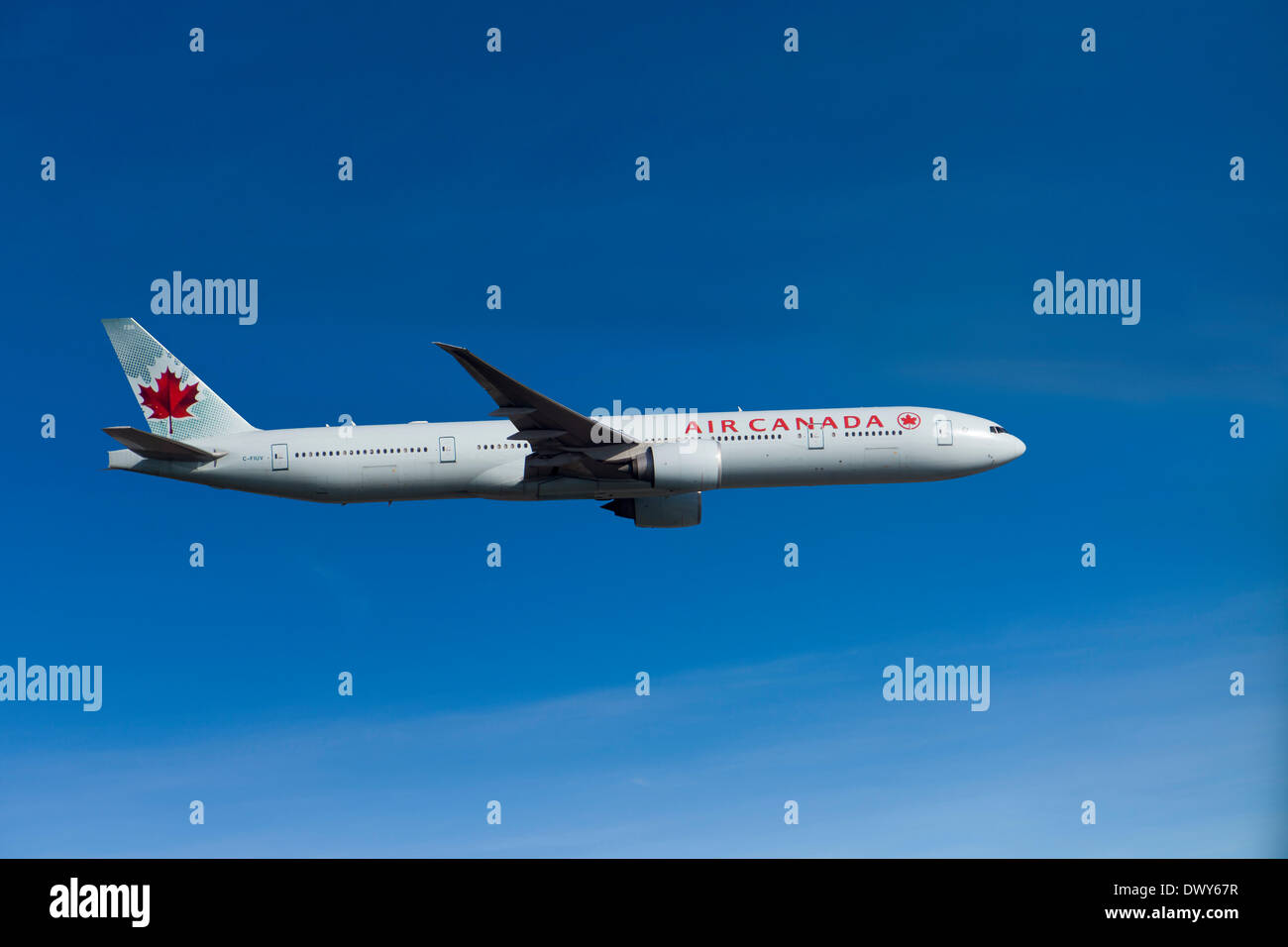 Boeing 777 333 er hi-res stock photography and images - Alamy