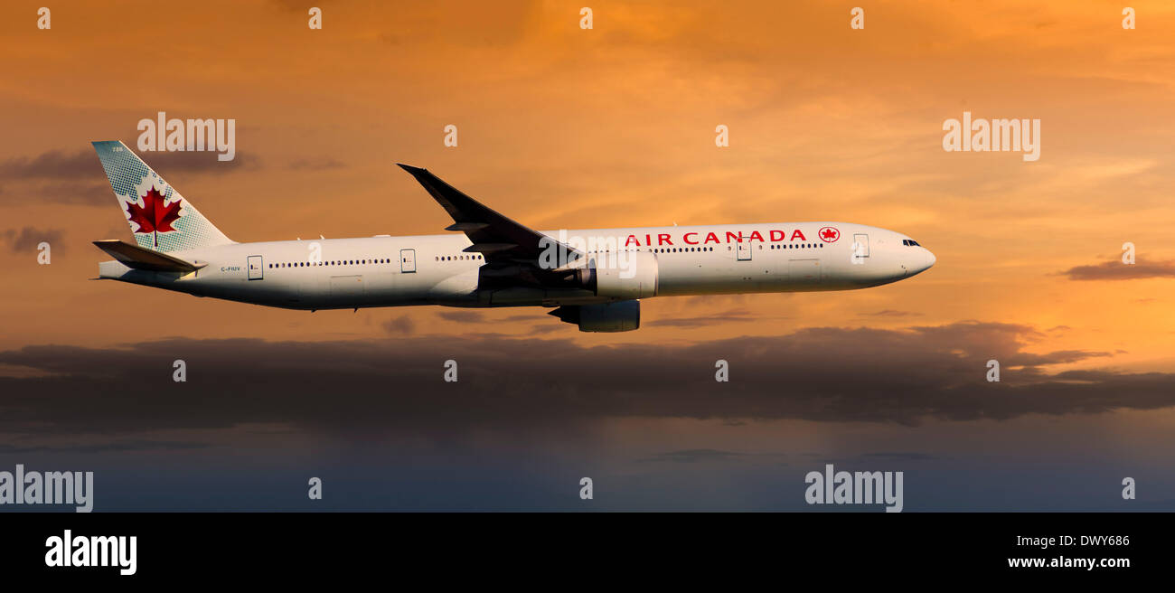 Boeing 777 333 er hi-res stock photography and images - Alamy