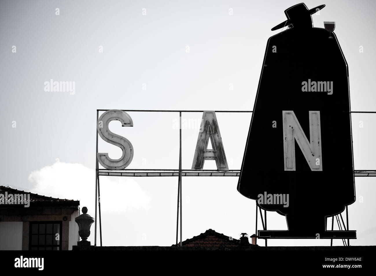 Sandeman Advertising Signboard on Porto Building roof. Sandeman is ...