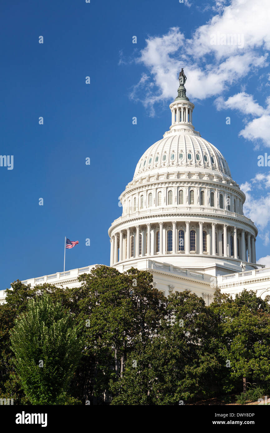 House of representatives and senate hi-res stock photography and images ...