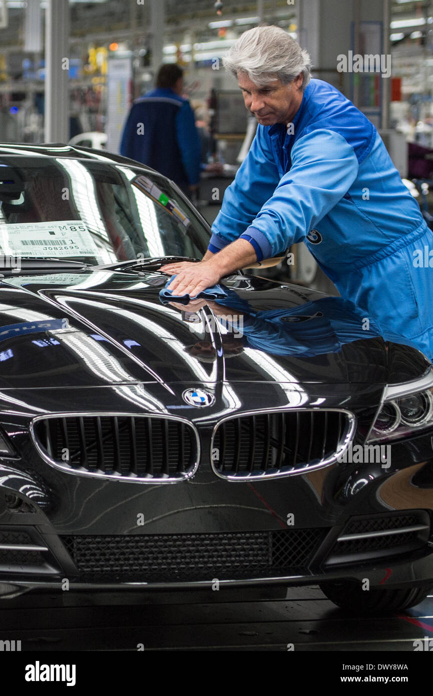 Car Final Assembly Inspection High Resolution Stock Photography and ...