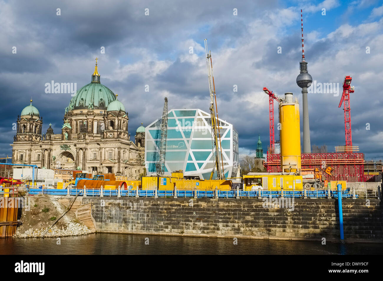 Construction site square area hi-res stock photography and images - Alamy