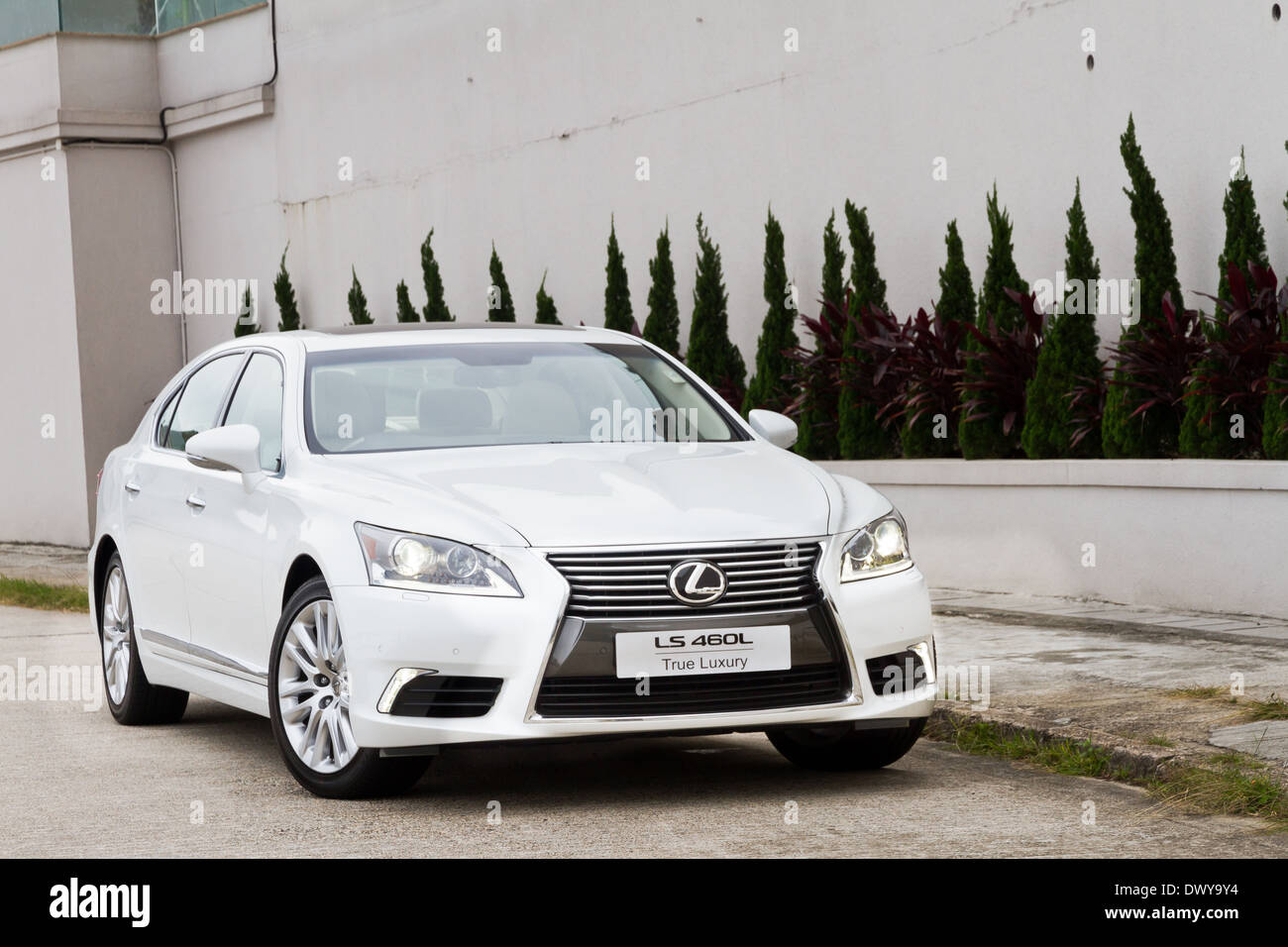 Lexus LS 460L Saloon Car white color Stock Photo - Alamy