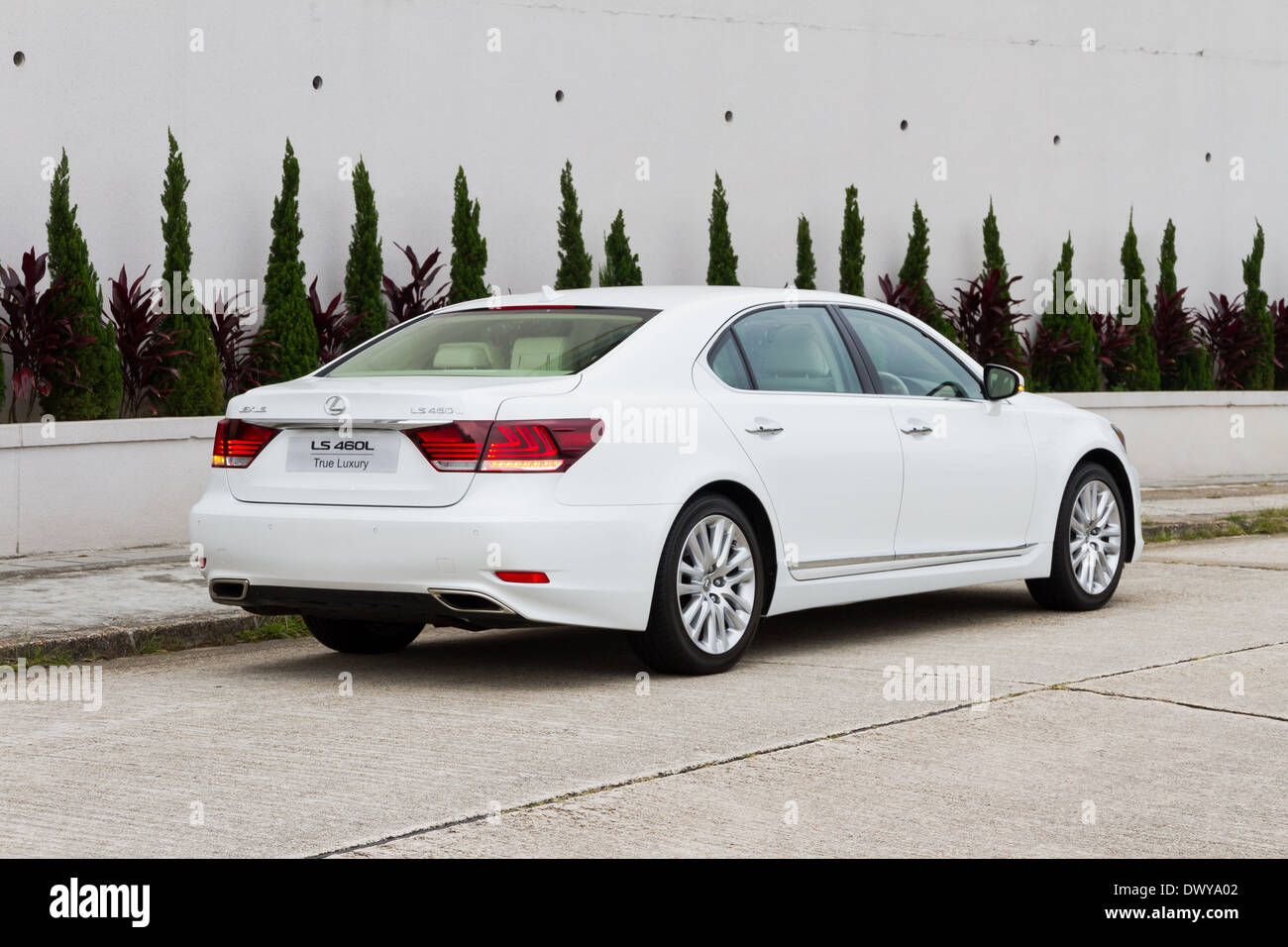 Lexus LS 460L Saloon Car white color Stock Photo - Alamy