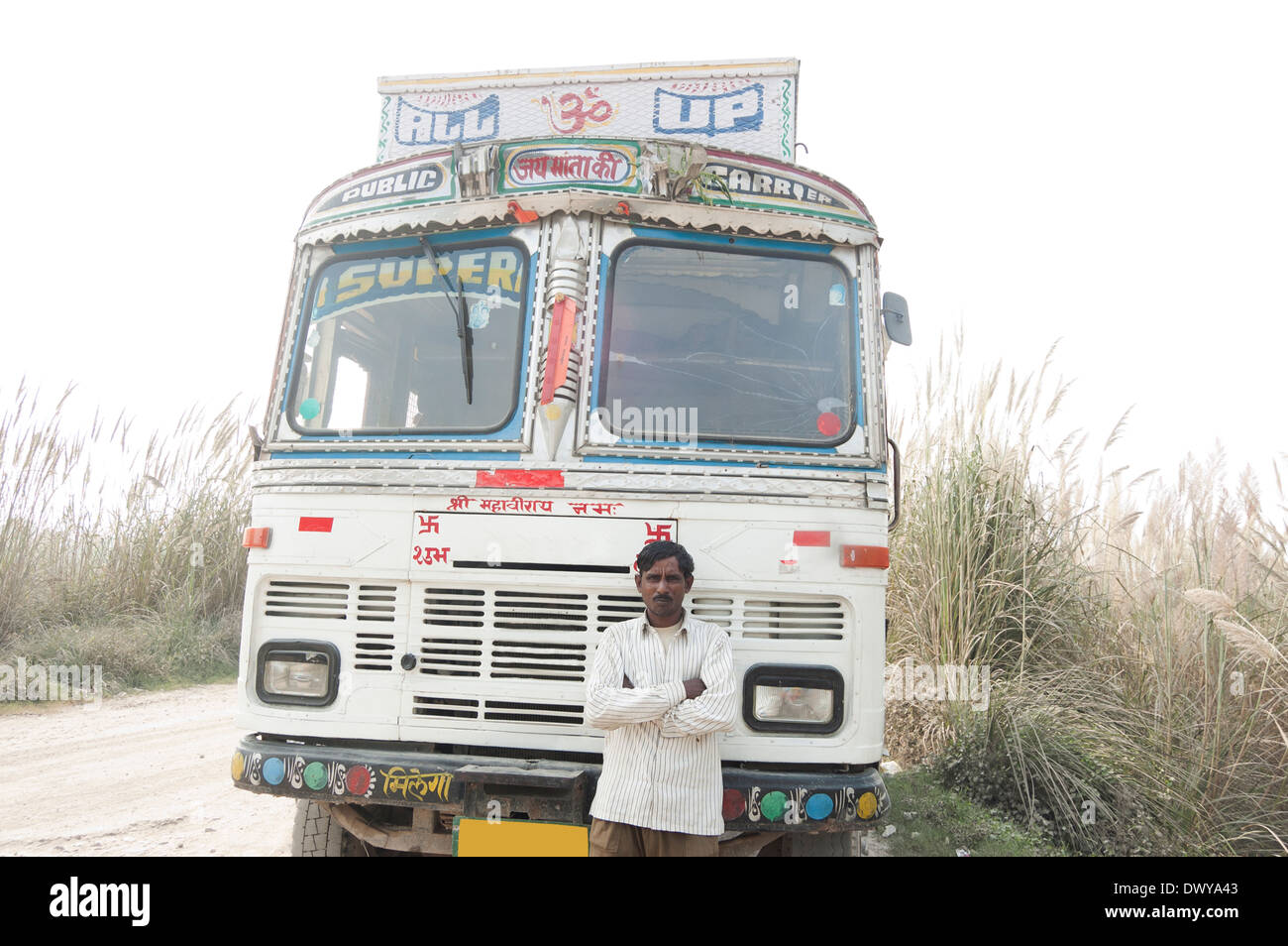 Indian truck front hi-res stock photography and images - Alamy