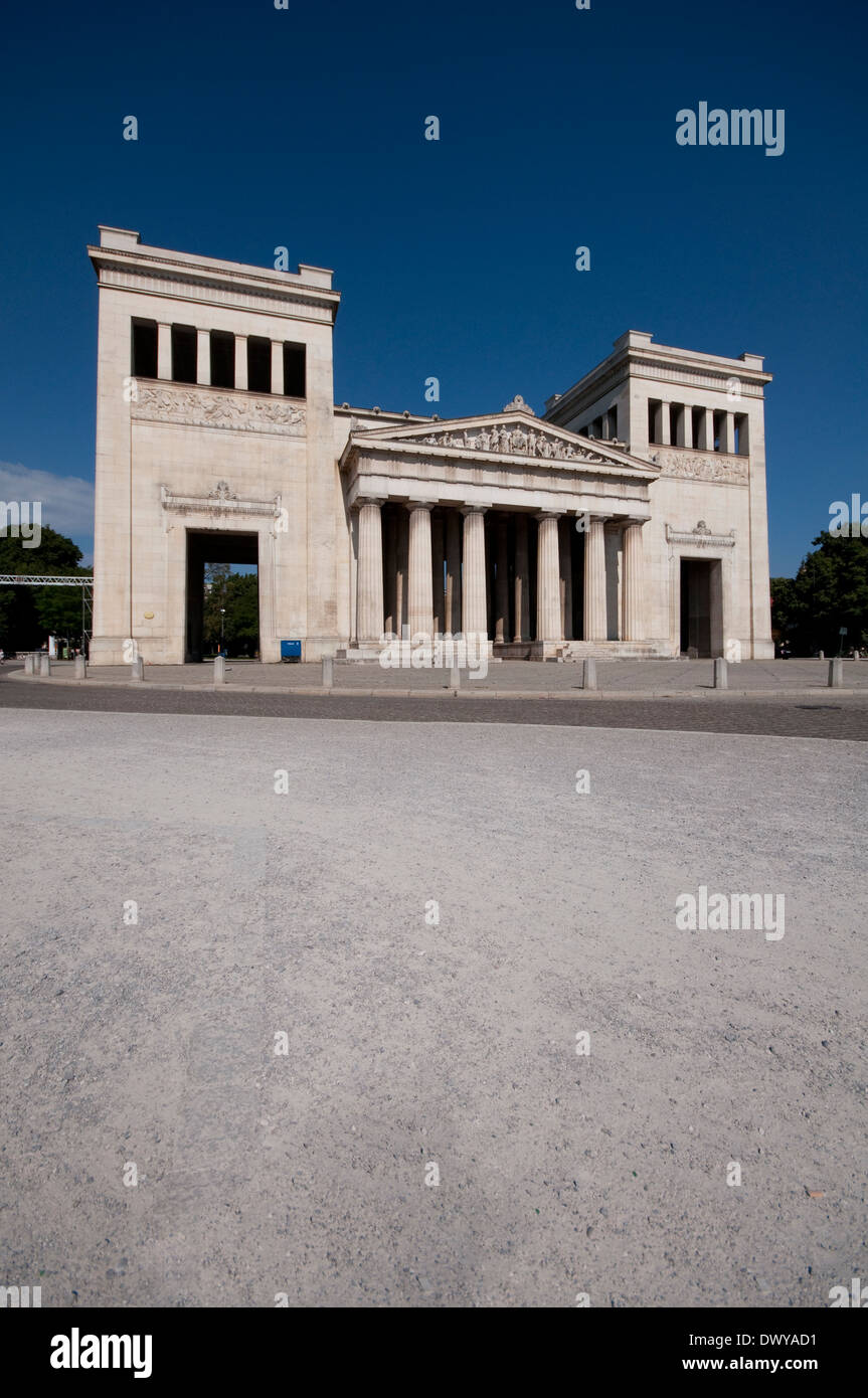 The propylaea gate hi-res stock photography and images - Alamy