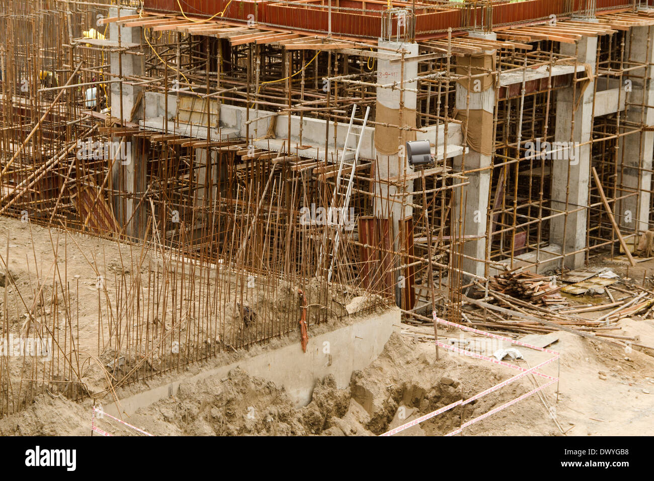 Indian Apartment building under construction Stock Photo - Alamy
