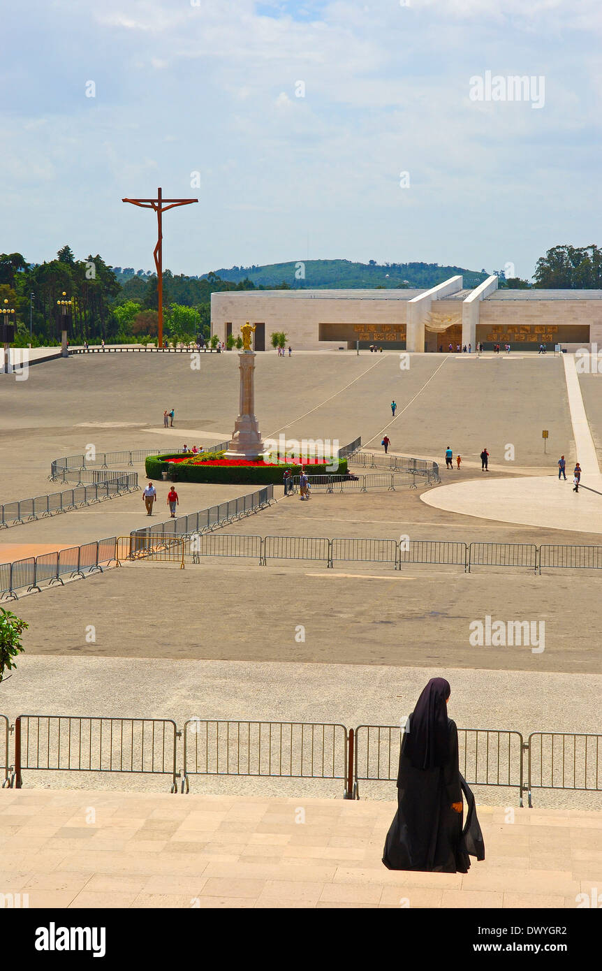 New Basilica, Fatima Stock Photo - Alamy