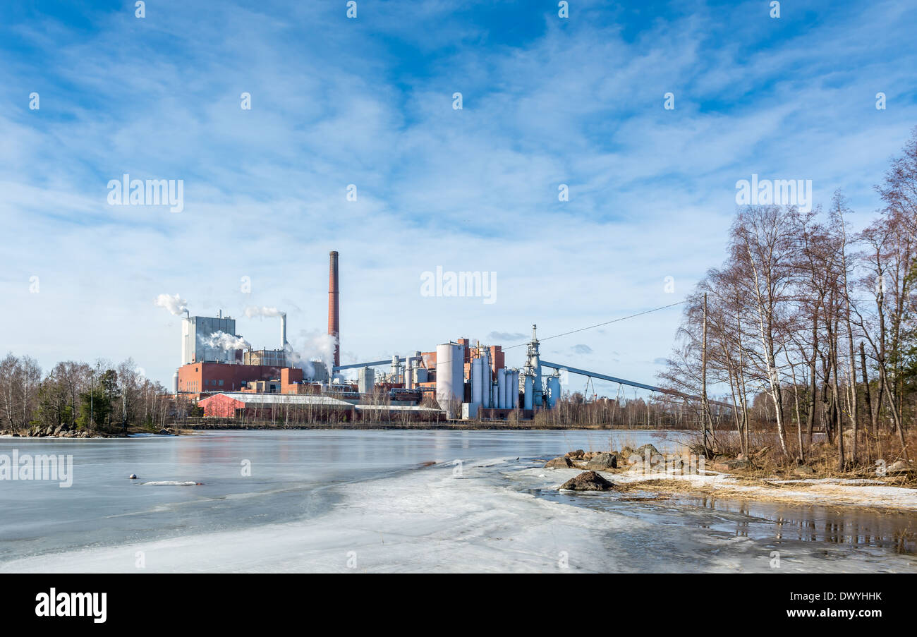 Pulp mill hi-res stock photography and images - Alamy