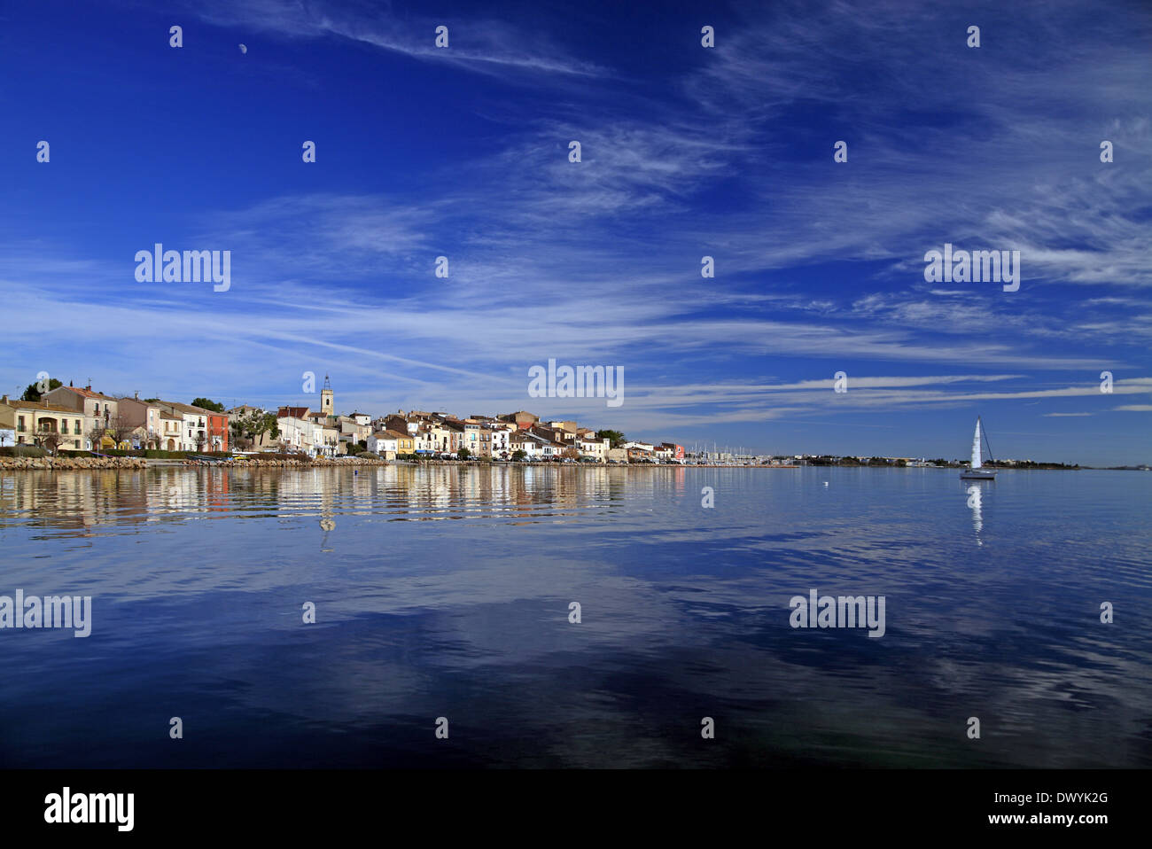 Bouzigues hi-res stock photography and images - Alamy