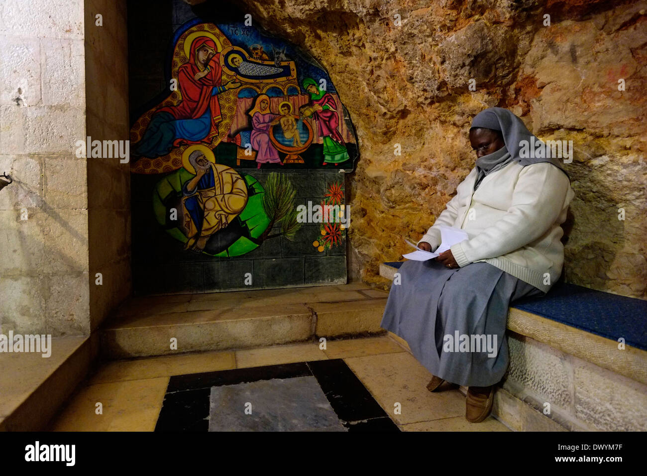 Praying inside catholic church hi-res stock photography and images - Alamy