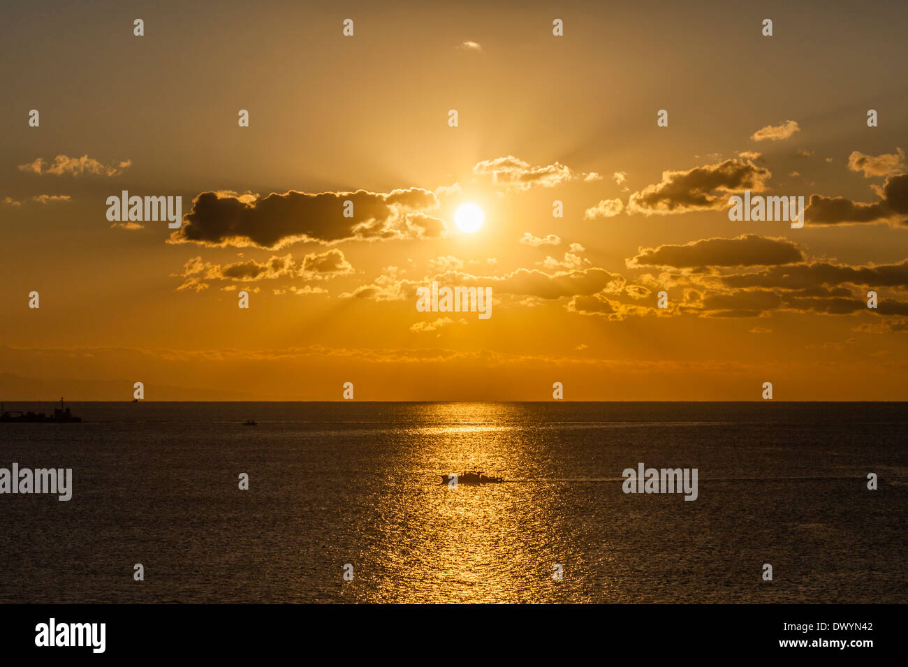 Sunset view hi-res stock photography and images - Alamy