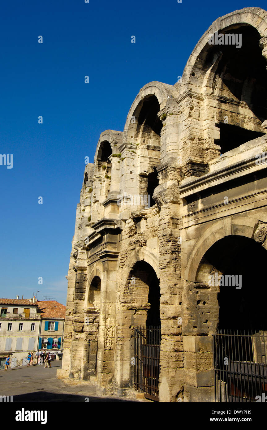 Arles Amphitheatre, Arles Stock Photo - Alamy