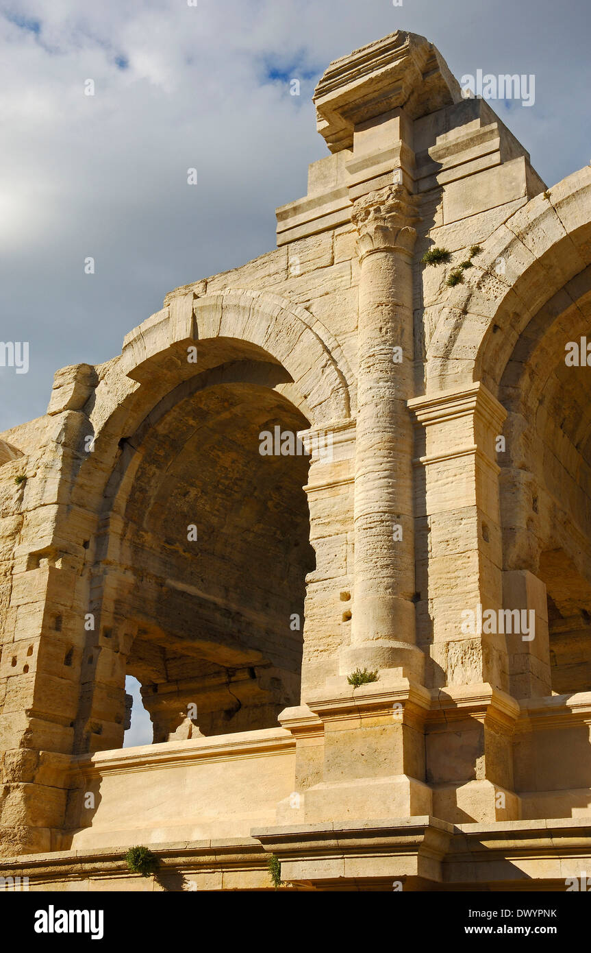 Arles Amphitheatre, Arles Stock Photo - Alamy