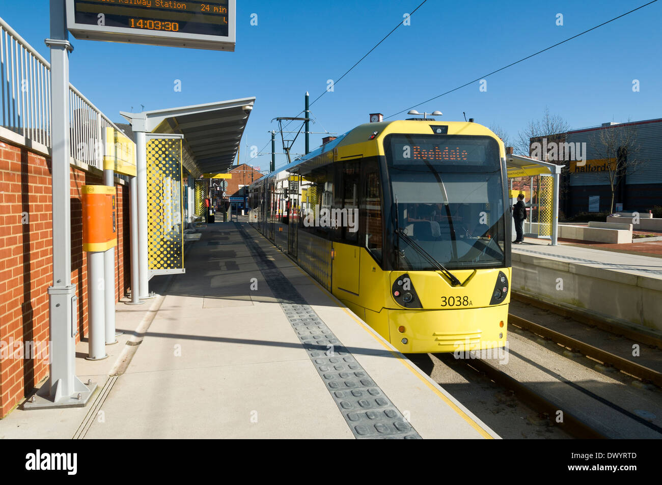 King Street Metrolink tram stop, Oldham, Greater Manchester, England ...