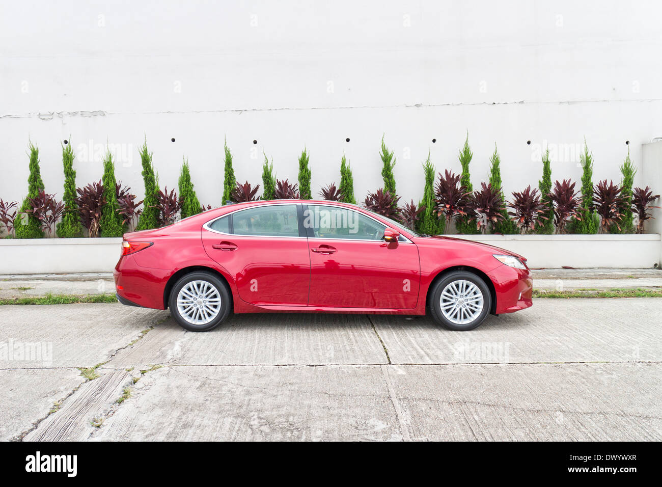 Lexus ES 250 Sedan 2013 Model with red colour Stock Photo - Alamy