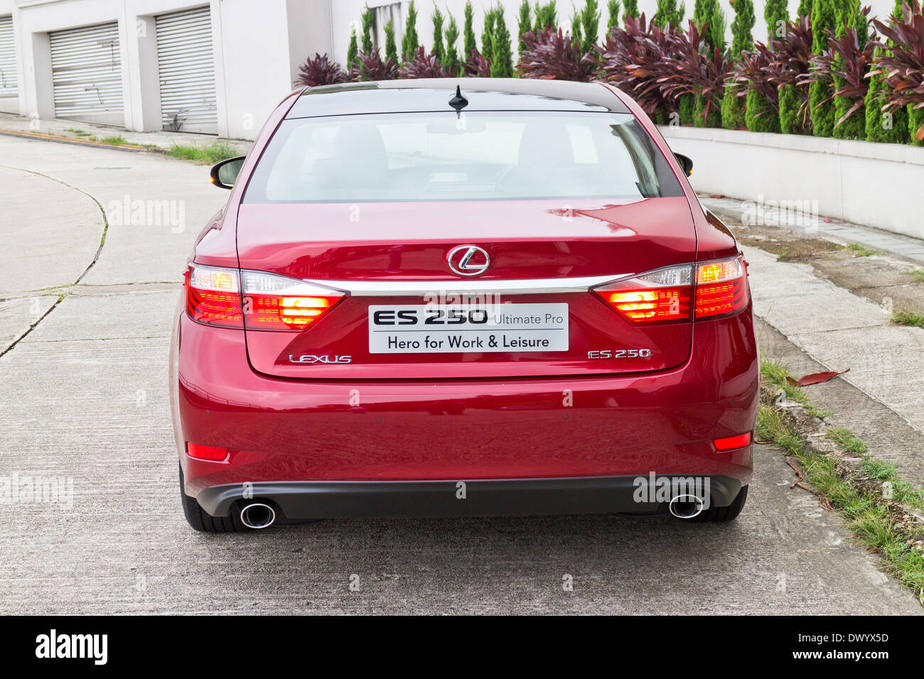 Lexus is 250 hi-res stock photography and images - Alamy