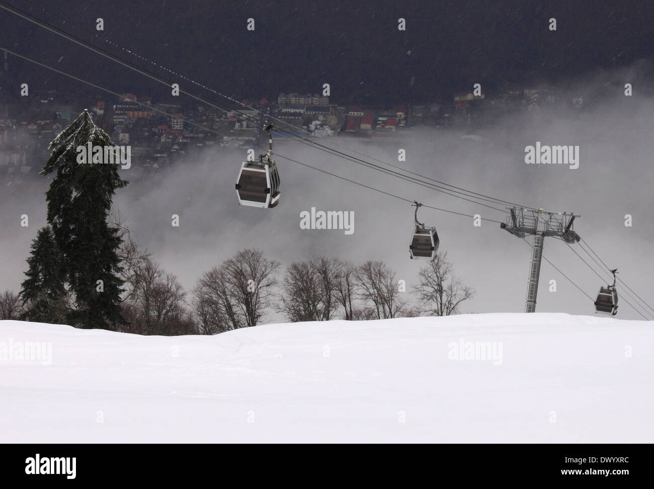 Cableway view hi-res stock photography and images - Alamy