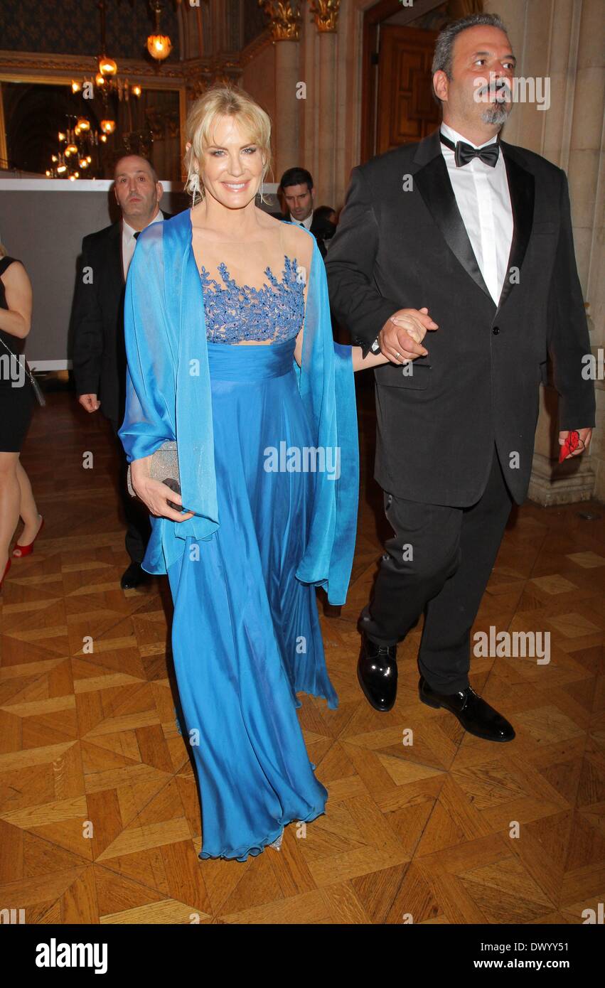 Vienna, Austria. 14th Mar, 2014. Daryl Hannah poses during the Film Ball 2014 in Vienna on 14 ...
