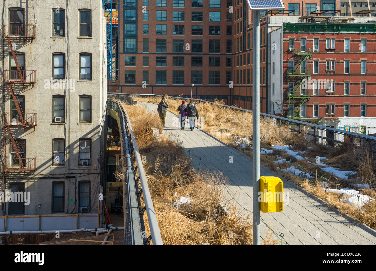 New York39s Historic Elevated Train Line Becomes A Park