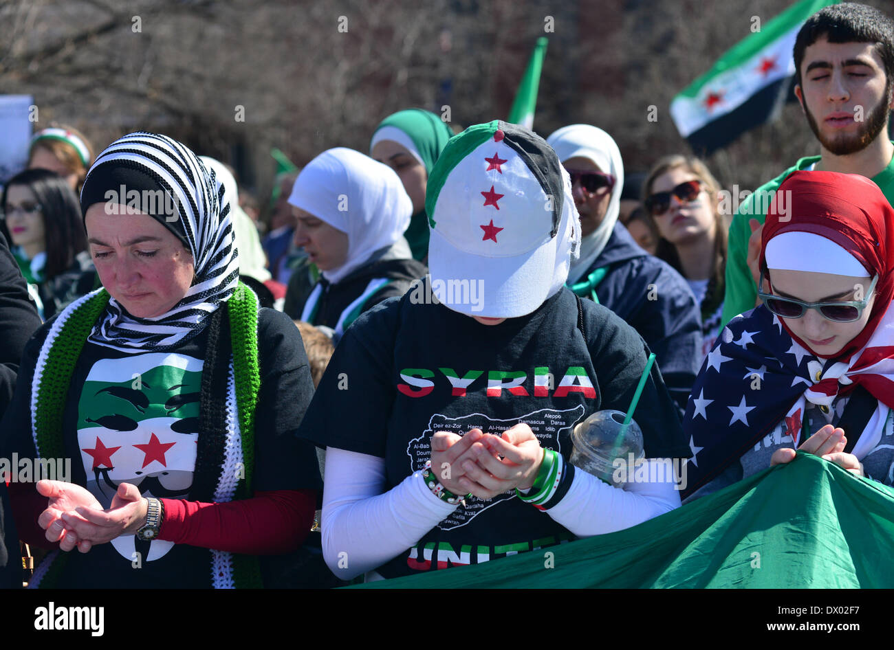 Washington DC, USA . 15th Mar, 2014. Syrian American women pray in ...
