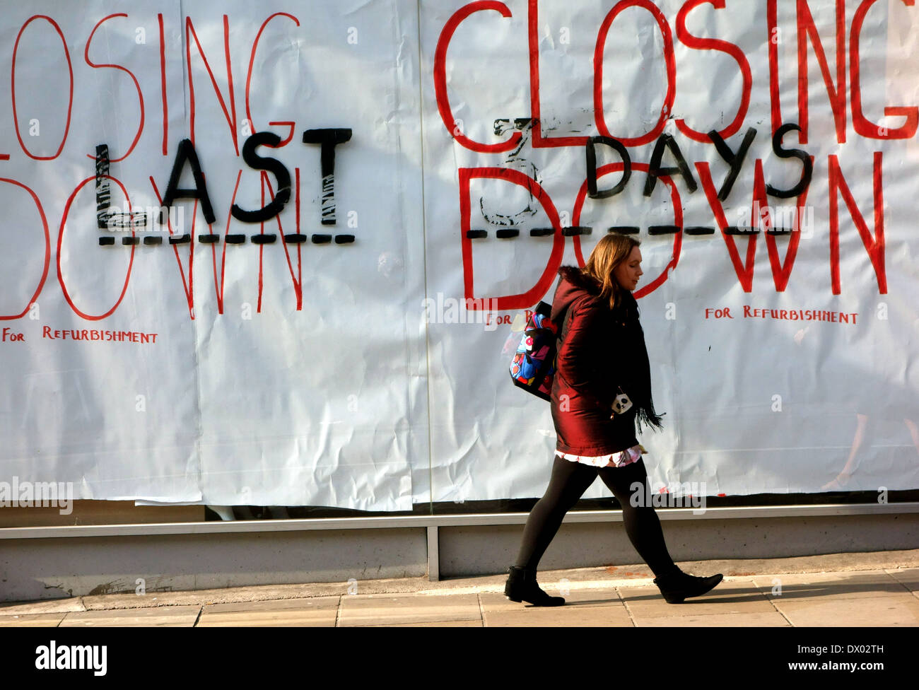 Closing-down poster in shop window, London Stock Photo - Alamy