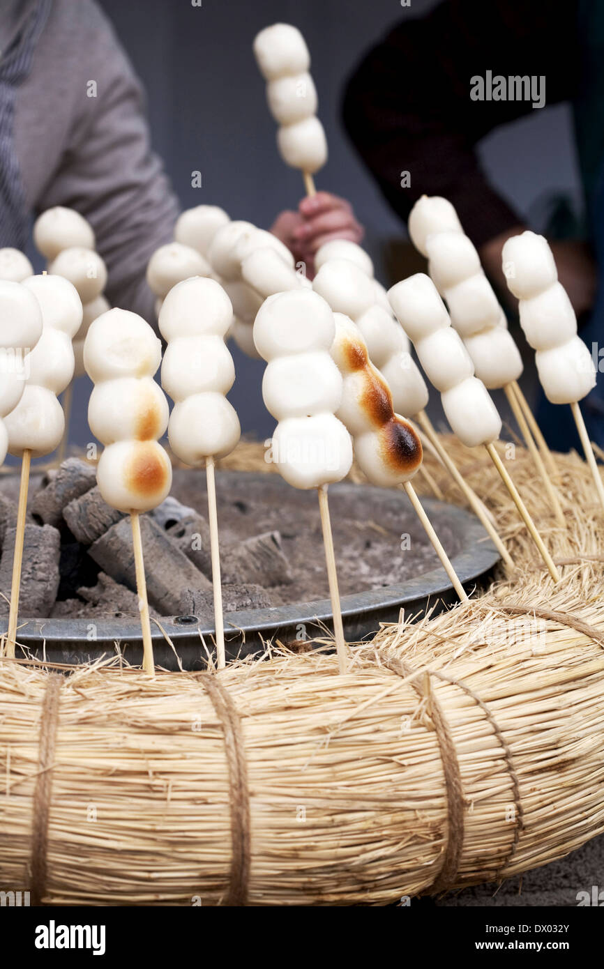 Skewer dumpling hi-res stock photography and images - Alamy