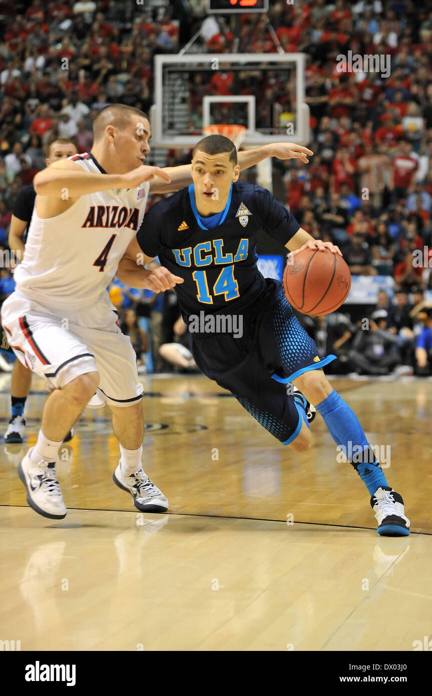 Guard zach lavine hi-res stock photography and images - Alamy