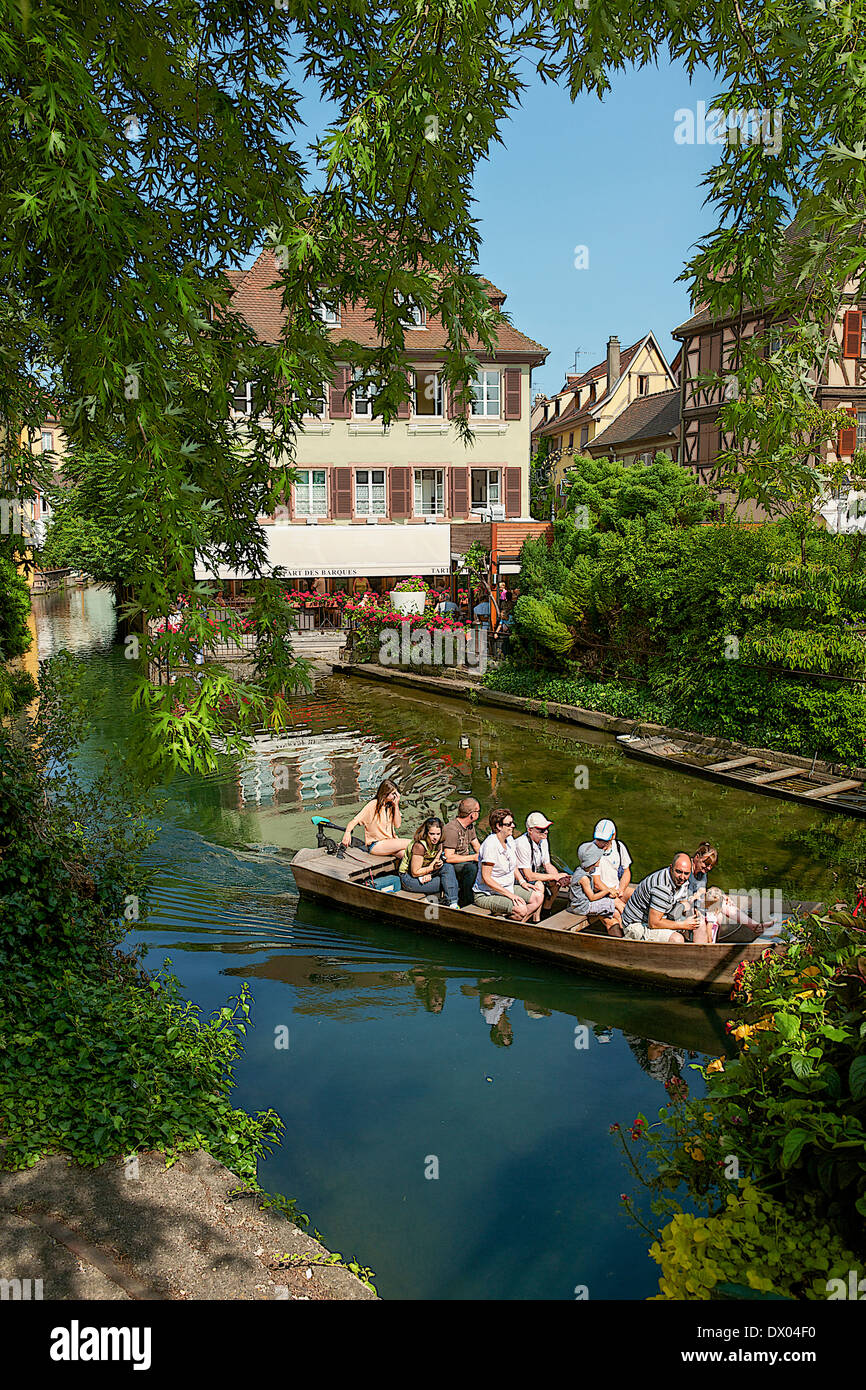 Tourists on river boat hi-res stock photography and images - Alamy
