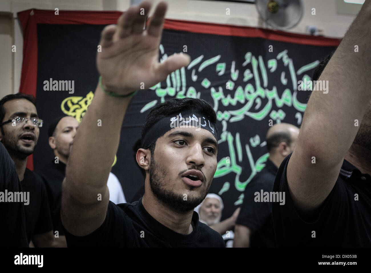 Sanabis, Bahrain. 15th Mar, 2014. Sanabis, Bahrain - Ritual of Shia ...