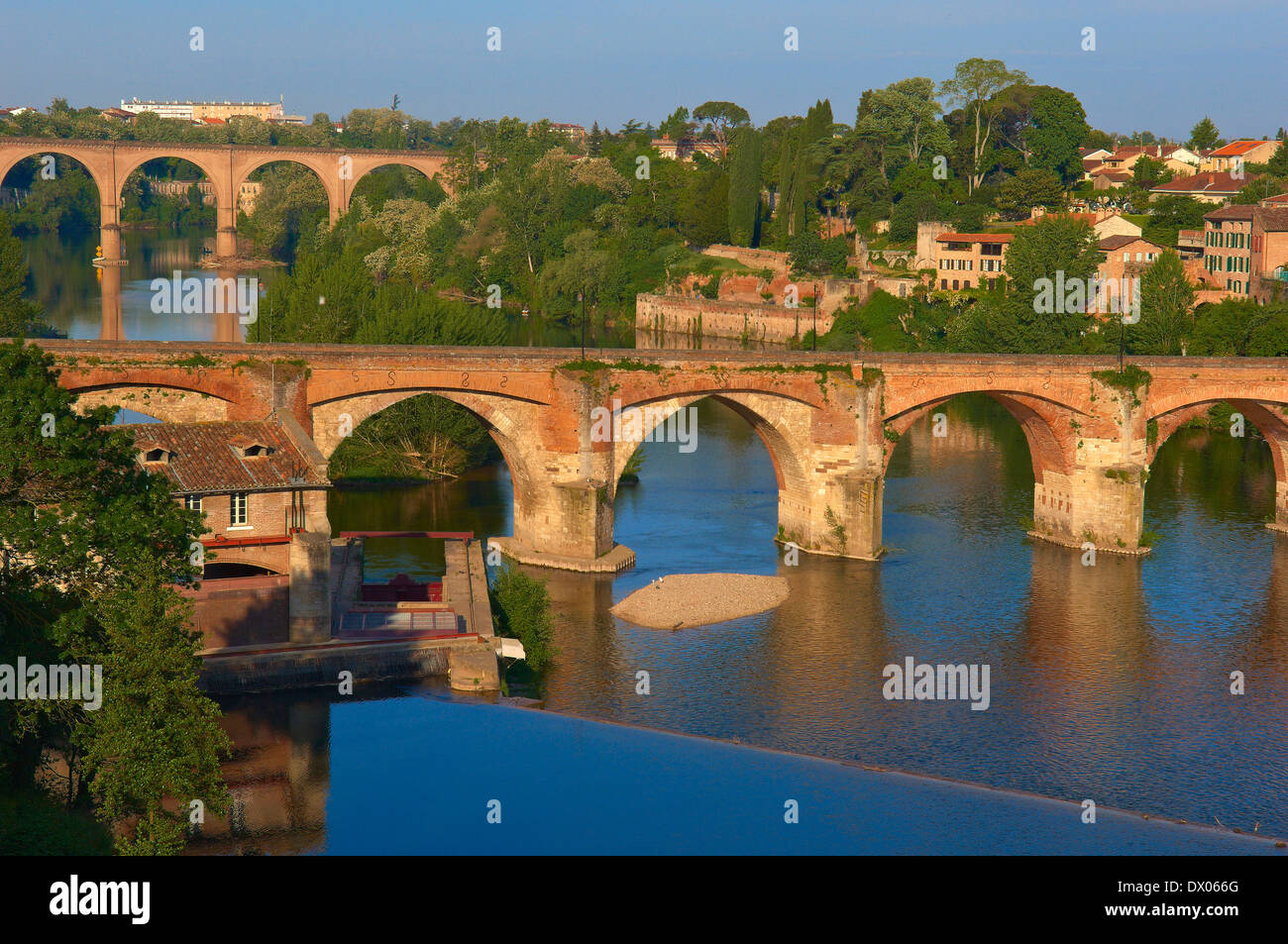 Bridge albi hi-res stock photography and images - Alamy