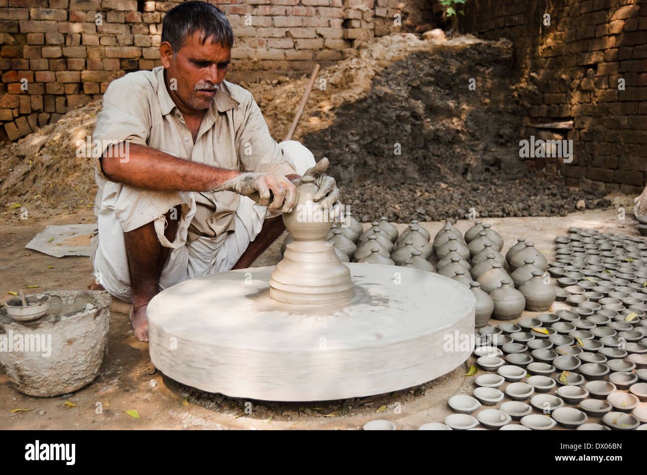 Indian potter hi-res stock photography and images - Alamy