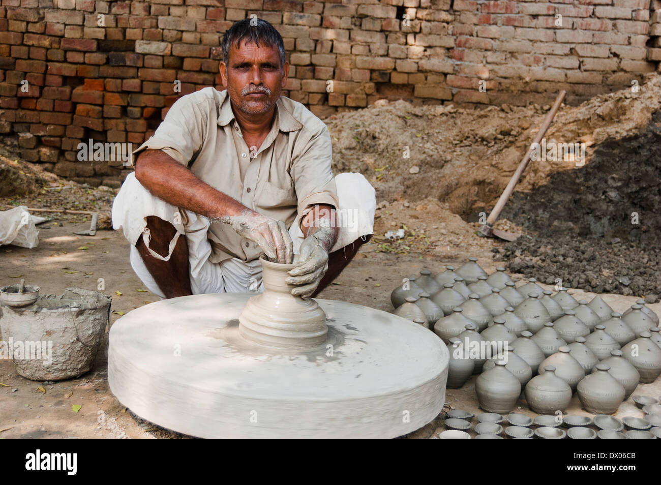 Indian potter hi-res stock photography and images - Alamy