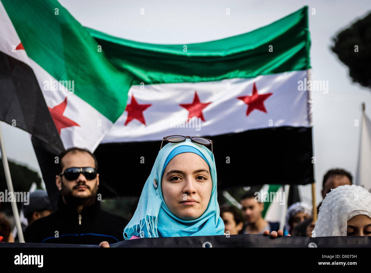 Syrian refugees take part hi-res stock photography and images - Alamy