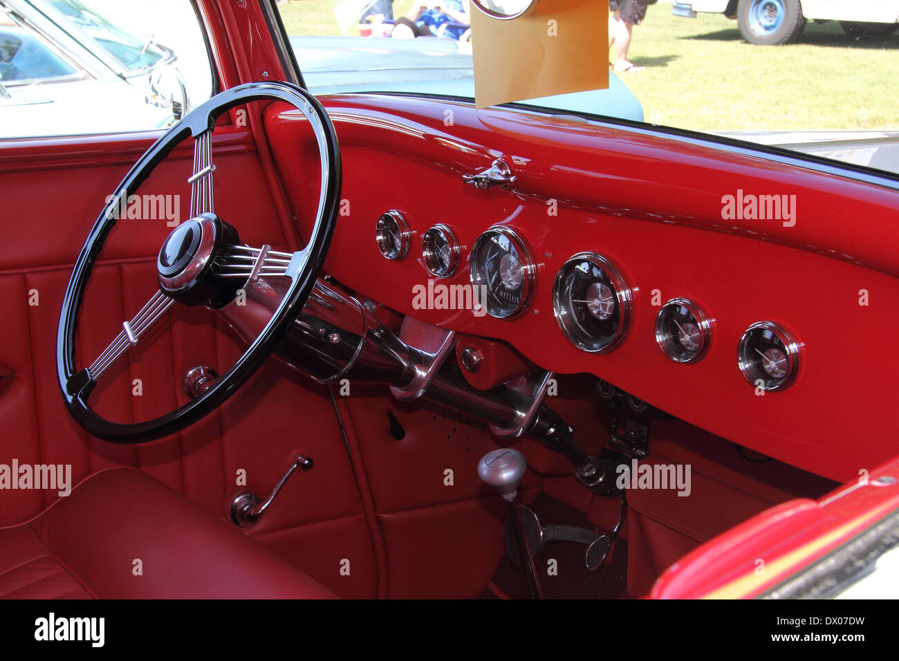 Vintage car instruments hi-res stock photography and images - Alamy