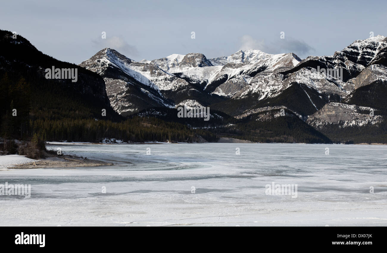 Barrier lake hi-res stock photography and images - Alamy