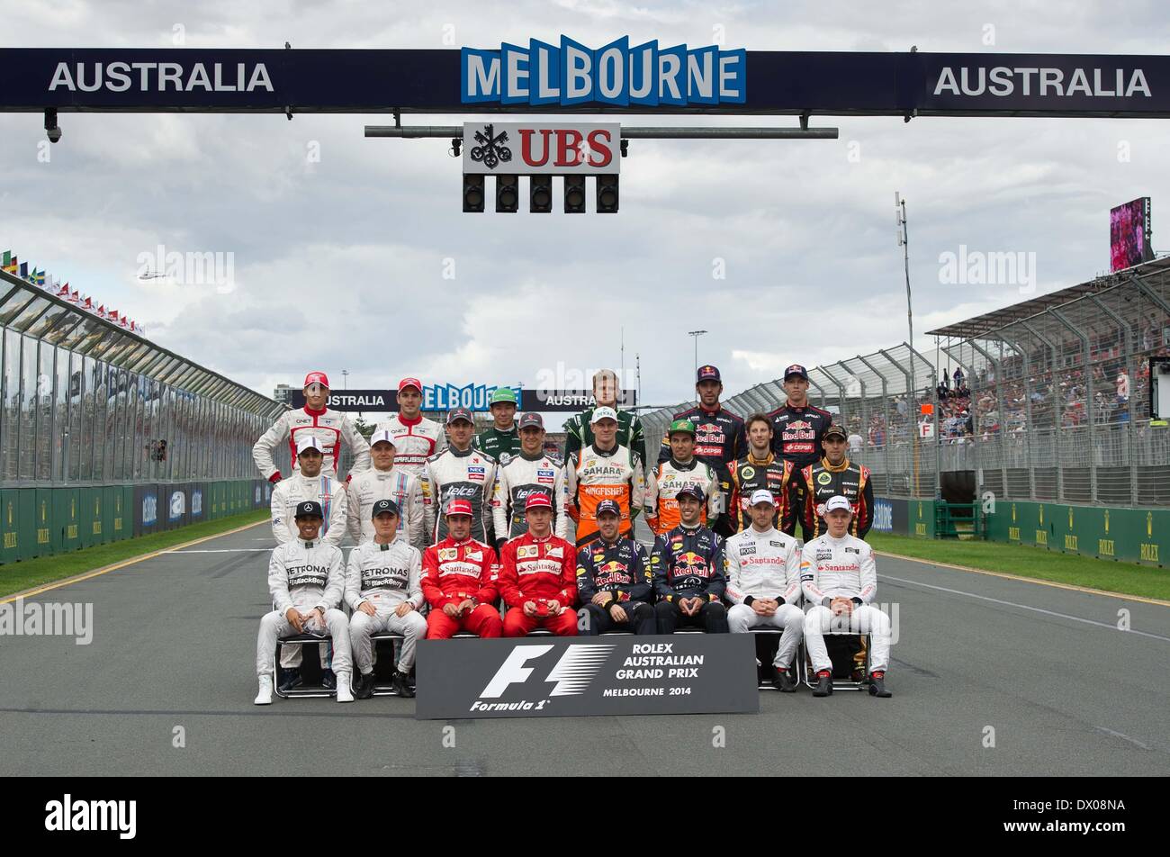 16 drivers hi-res stock photography and images - Alamy