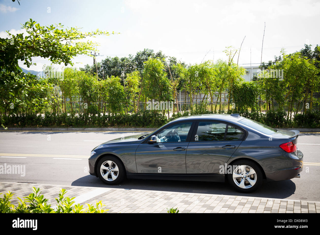 Gray sedan hi-res stock photography and images - Alamy