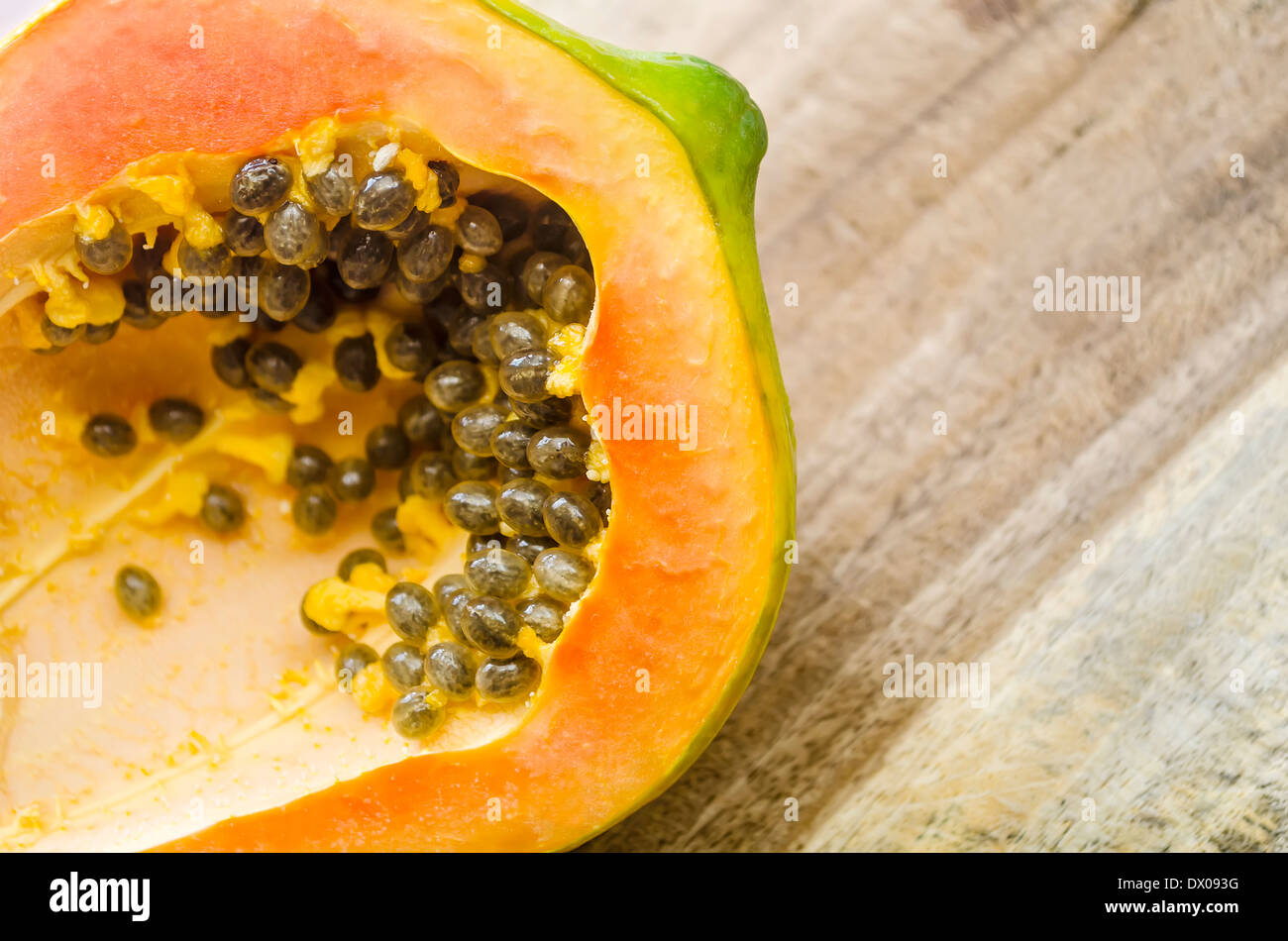 Ripe papaya hi-res stock photography and images - Alamy