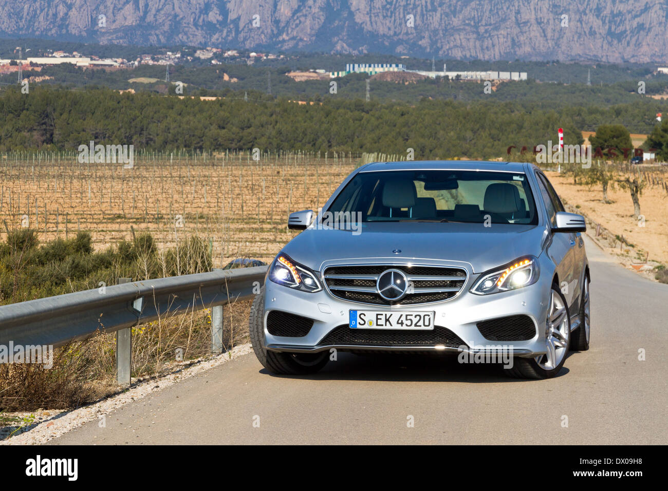 Best luxury car hi-res stock photography and images - Alamy