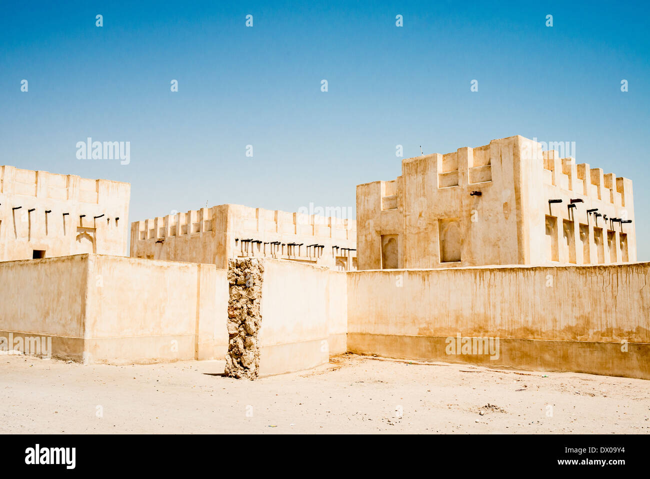 Doha buildings hi-res stock photography and images - Alamy